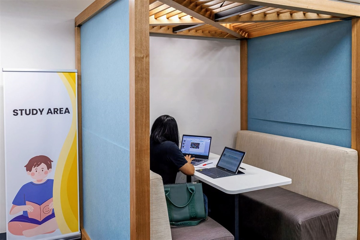 Connecting Community with Technology | Frankston City Libraries